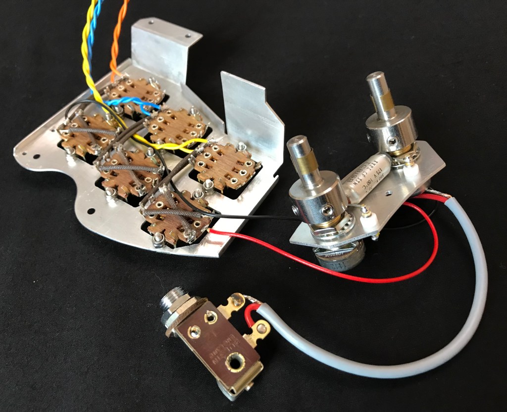 Brian May Red Special Replica Build Part 41: Electronic Components ...