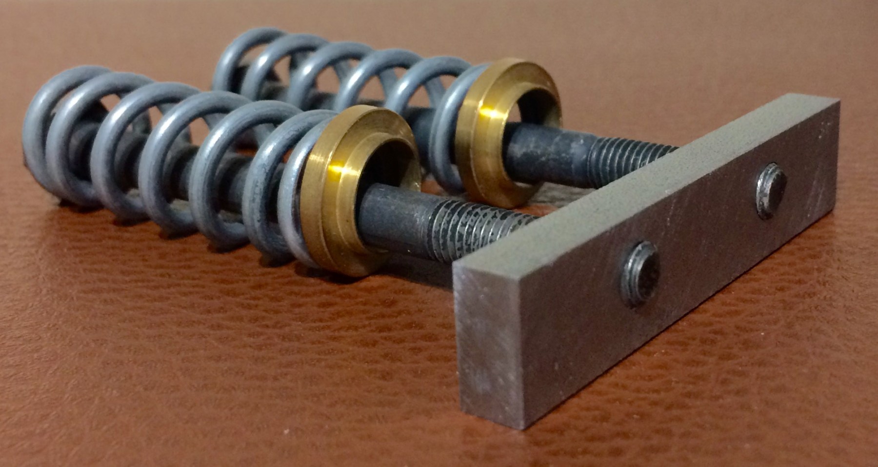 Brian May Red Special Replica Build Parts 5-7: Upper Oak Insert – dsgb