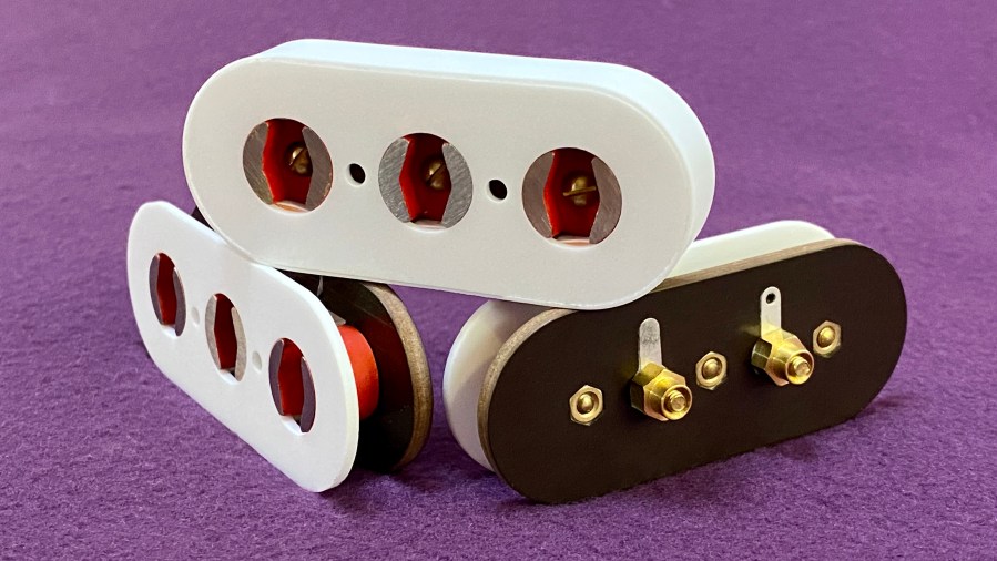 dsgb – Build guitars, modify guitars, collect guitars, play guitars