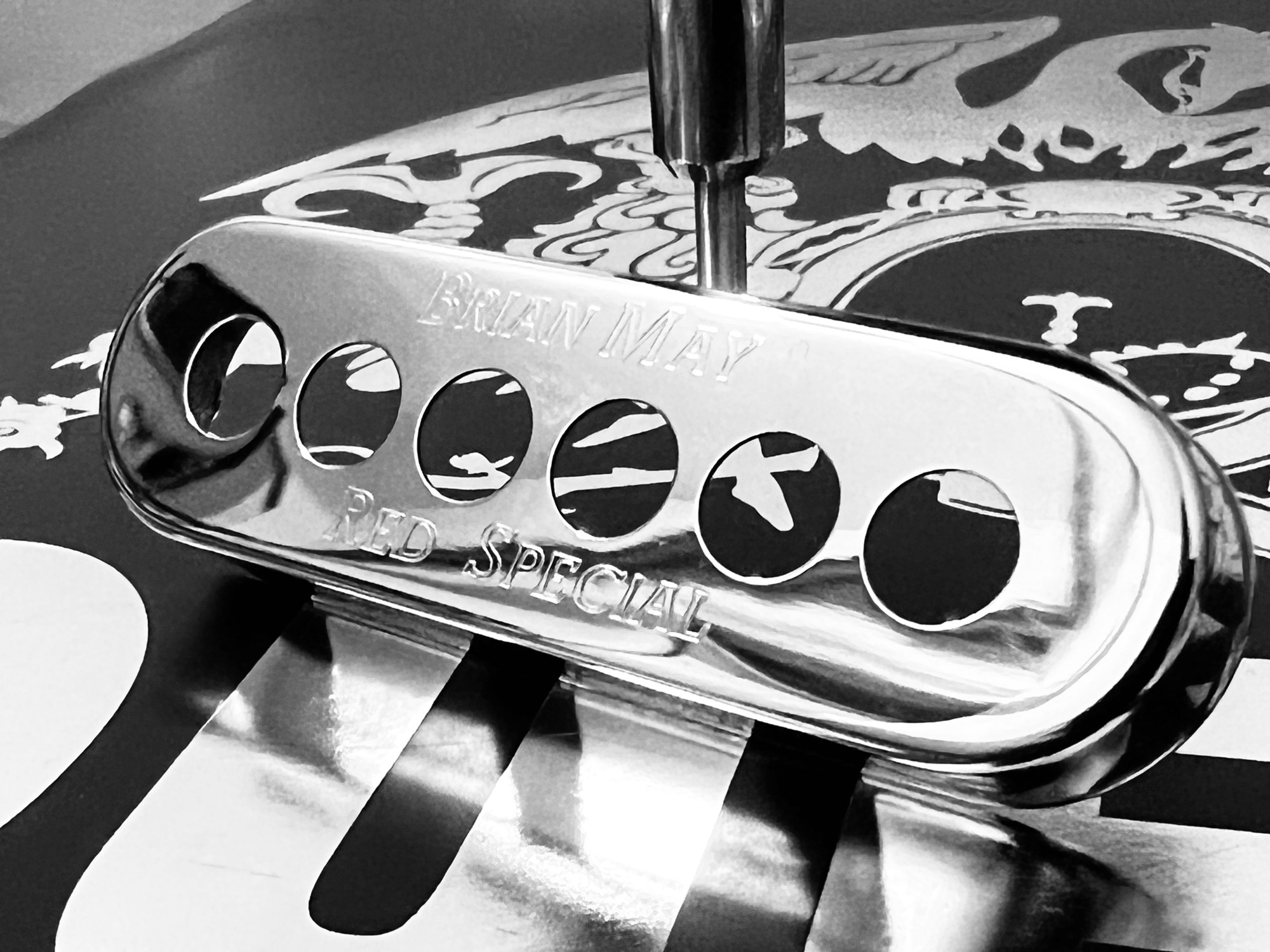 dsgb – Build guitars, modify guitars, collect guitars, play guitars