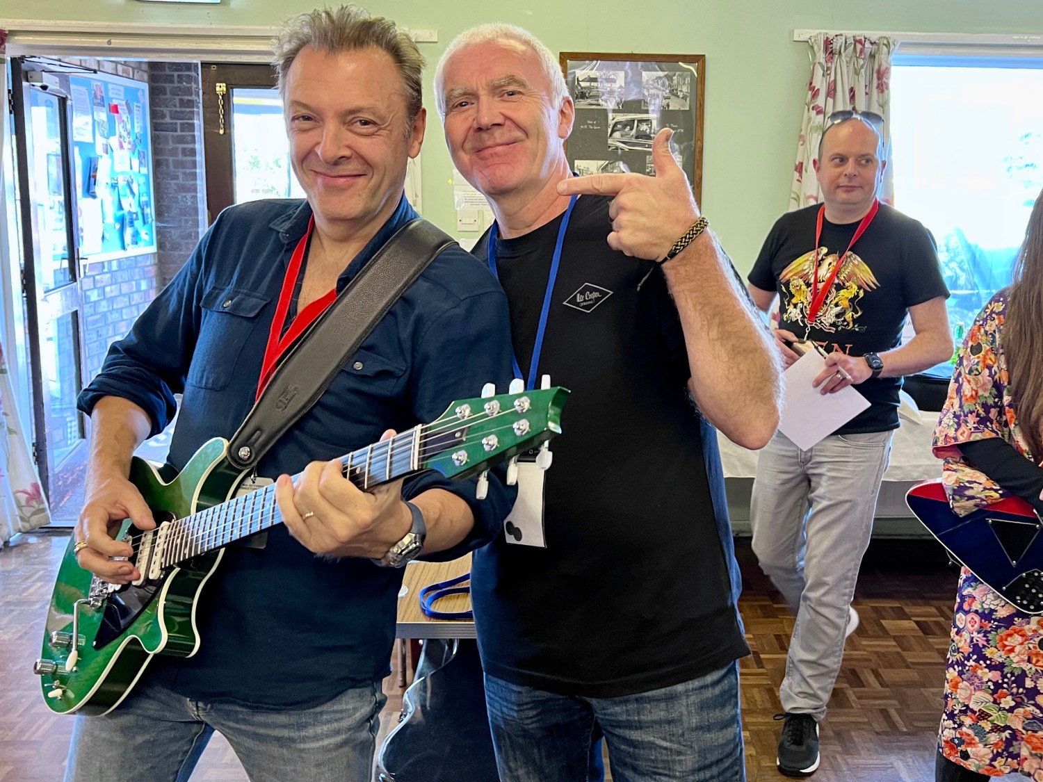 U.K. Brian May Red Special Meet-up TVH 2022 – dsgb