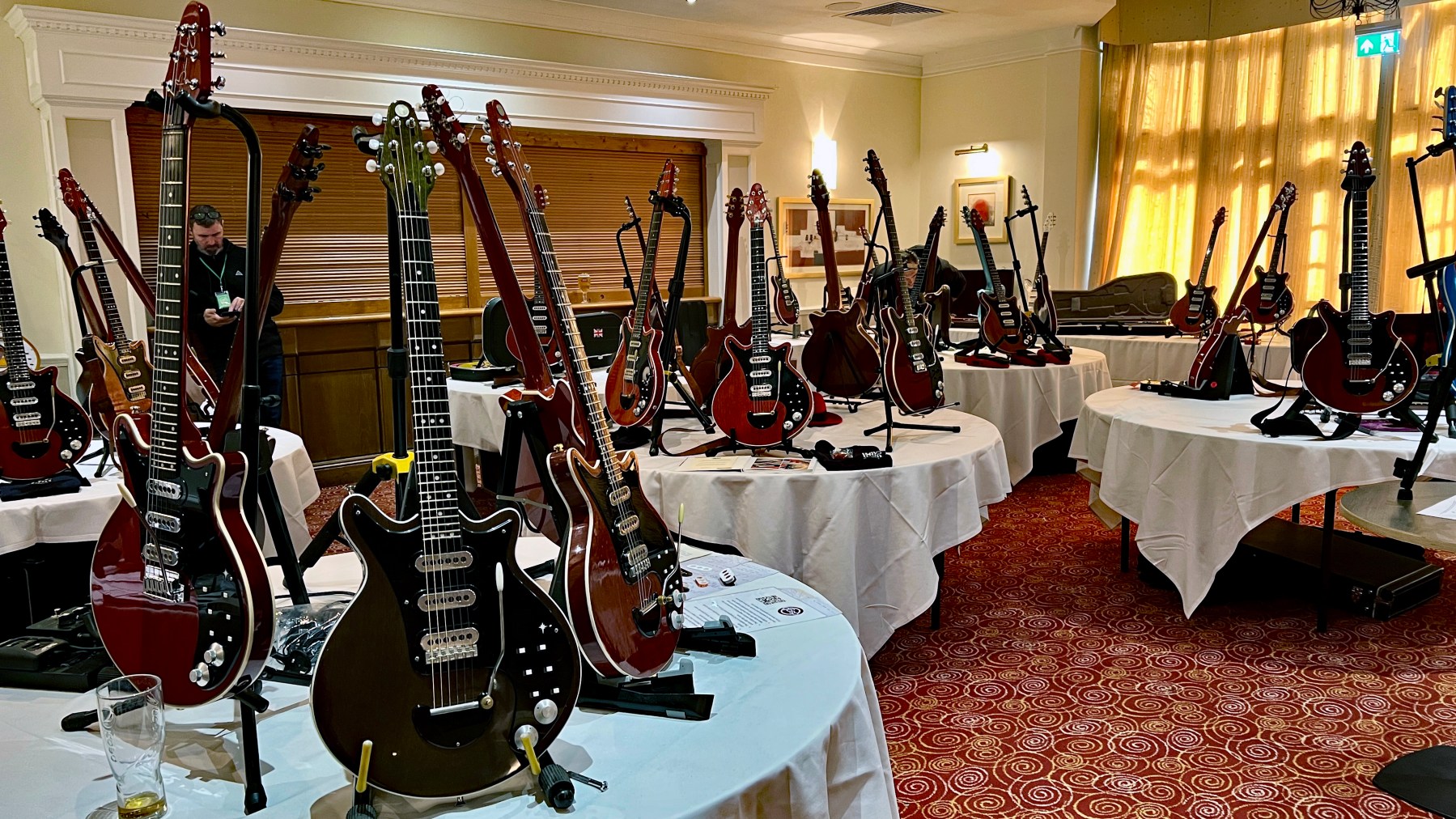 U.K. Brian May Red Special Meet-up 2024 – dsgb