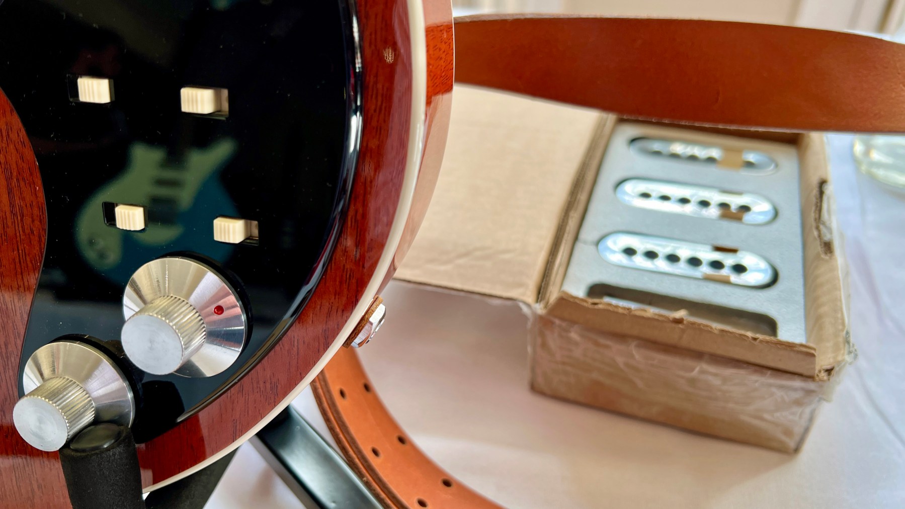 U.K. Brian May Red Special Meet-up 2024 – dsgb