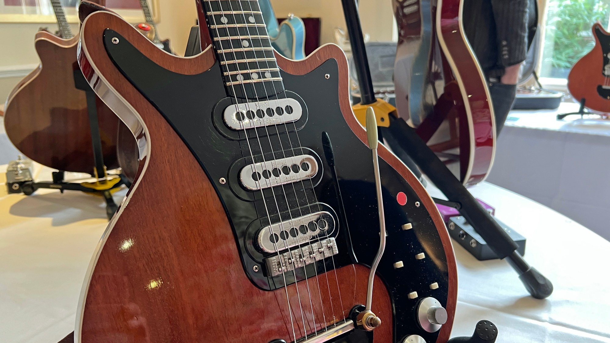 U.K. Brian May Red Special Meet-up 2024 – dsgb