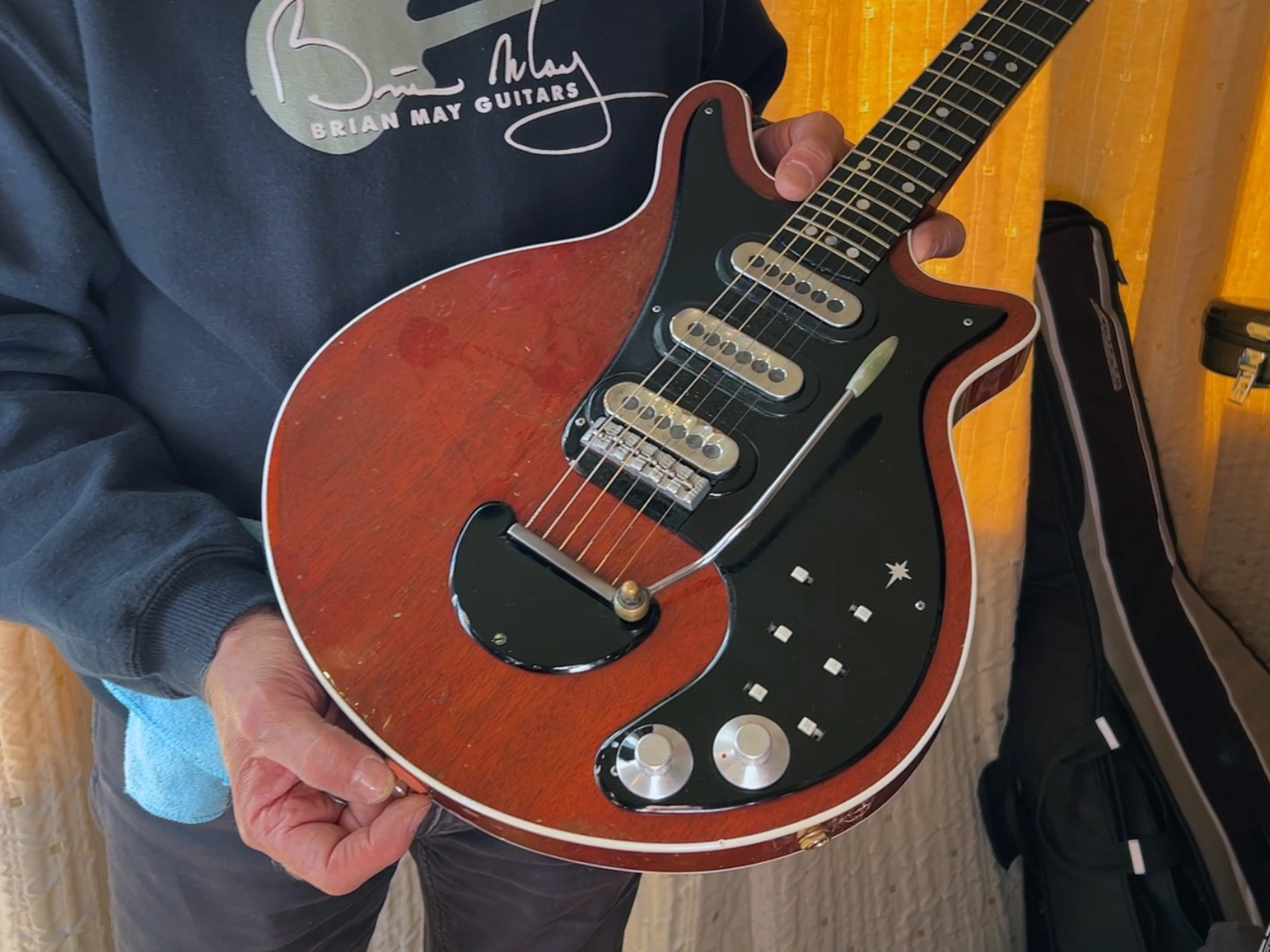 U.K. Brian May Red Special Meet-up 2024 – dsgb